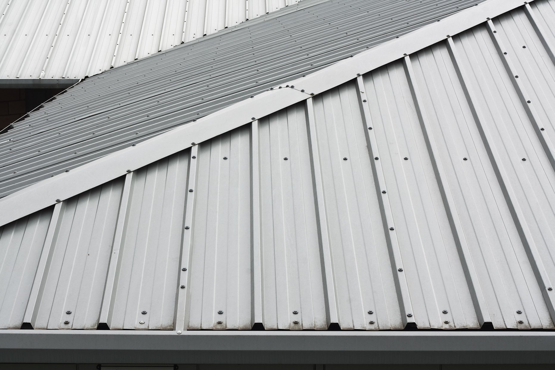 Best Roof Types in Arizona for Homes and Businesses